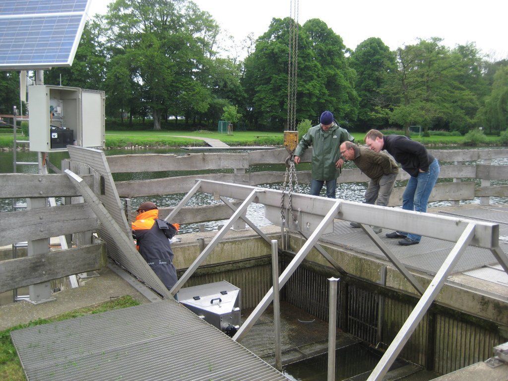 SETUP AND INSTALLATION | Riverwatcher